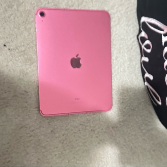 Apple | Tablets & Accessories | Pink Ipad Th Generation | Poshmark